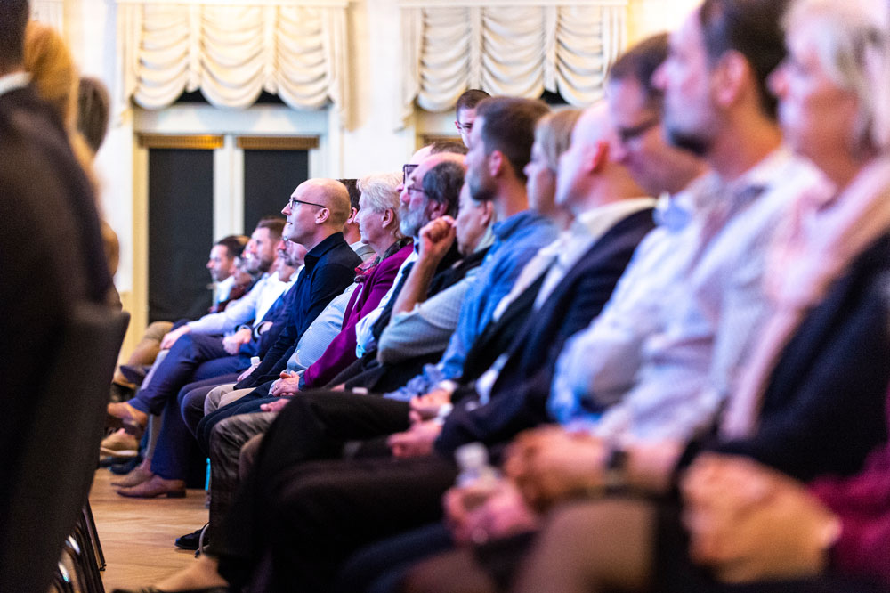 215 Absolventinnen und Absolventen erhalten ihr Diplom | Hochschule Luzern